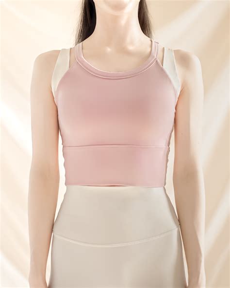 Eloise Bra In Peony Camellia Activewear