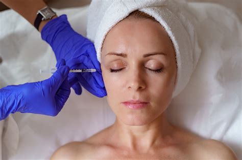 Smooth Platysmal Bands With Fda Cleared Botox