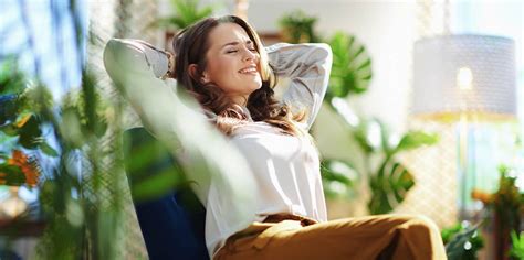 How Finding Awe In Everyday Things Can Ease Your Anxiety Yourtango