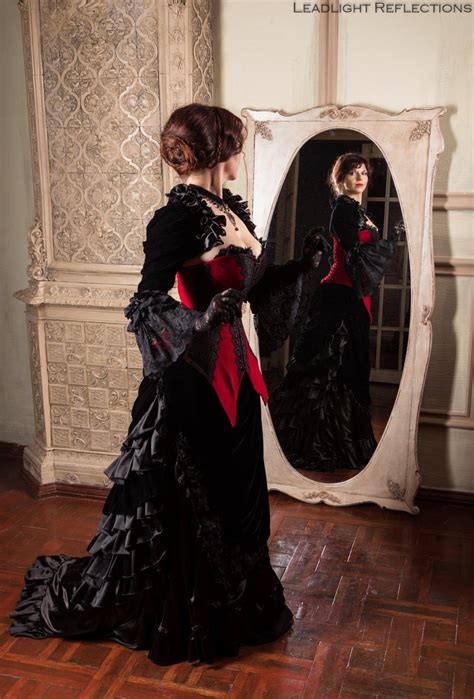 Velvet Victorian Style Corset Vampire Gothic Dress Tight Etsy Vampire