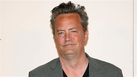 Arzt von "Friends"-Star Matthew Perry bekennt sich schuldig - ZDFheute