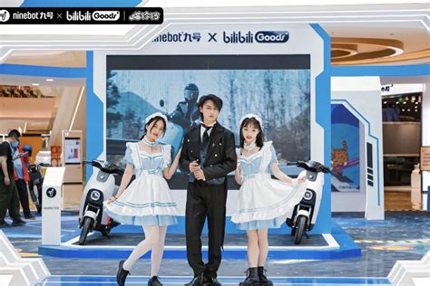Hopeshow X 初音未来 超次元跨界快闪店 丫空间
