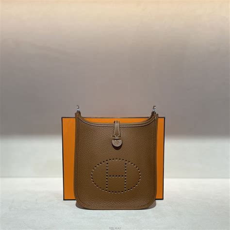 Hermes 여성크로스백 에르메스 미니 에블린 16 끌레망스 골드 원래 명품은 필웨이feelway