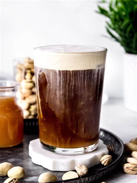 Pistachio Cream Cold Brew (Starbucks Copycat) - coffeecopycat.com
