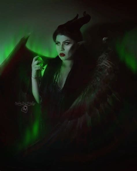 Maleficent Cosplay By Nubiaemdetalhes Maleficent Cosplay Maleficent