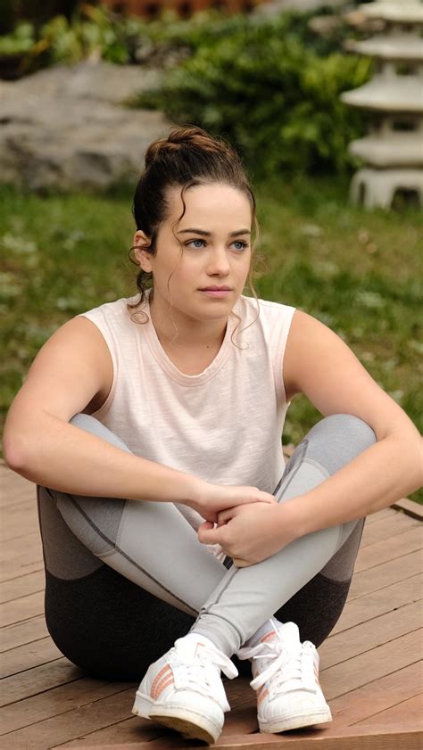 1081x1920 Resolution Mary Mouser Cobra Kai 1081x1920 Resolution