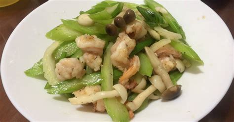 【西洋芹 鴻喜菇 】料理－ 32 篇食譜與家常做法 Cookpad