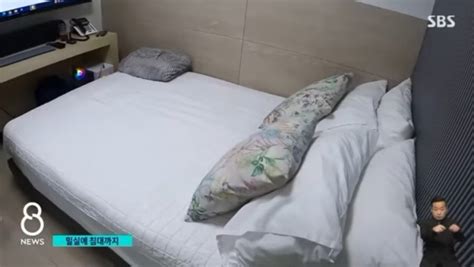 “손님 대부분 성관계”침대·화장실 갖춘 룸카페 단속 썰리
