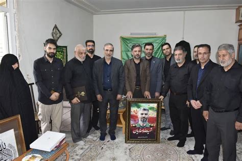 دیدار جمعی ازمسئولین استان با خانواده سرهنگ پاسدار شهید حامد صفاریان