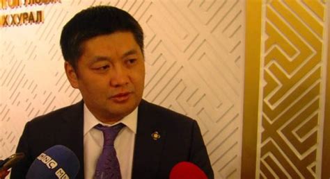 УИХ ын гишүүн Б Наранхүү Үндсэн хуулийн цэц дээр “ялав”