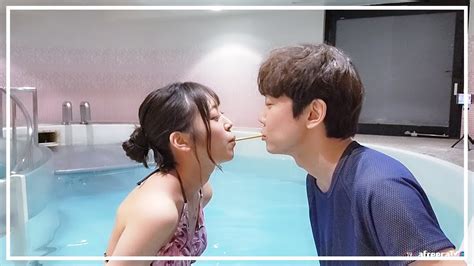 Av배우와 빼빼로 게임을 해보았습니다 2 노인과 바다 With Sara Kagami Youtube