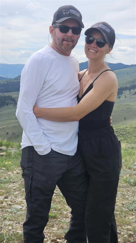 Brandon Blackstock And Ex Wife Kelly Clarksons Former Assistant Were