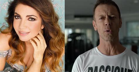 Cristina DAvena E Rocco Siffredi Selfie Sexy La Notte Di Capodanno