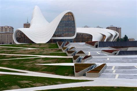 Heydar Aliyev Cultural Center - Baku, Azerbaijan | Zaha hadid ...