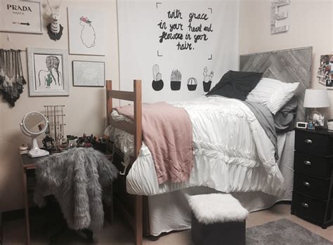 Ide Dekorasi Murah Meriah Untuk Mempercantik Kamar Kos Kosan Arsitag