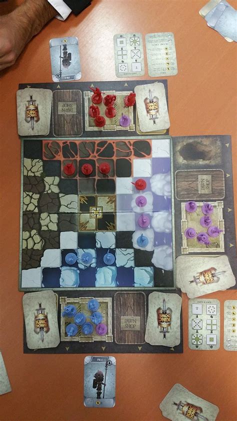 Avis King Down Liber Darkape