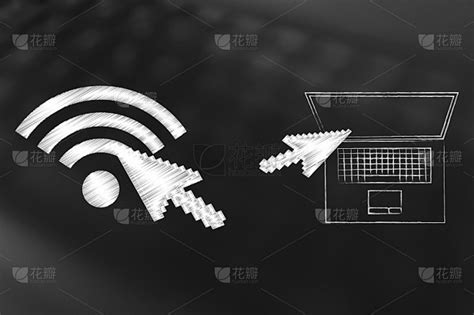 Wi Fi符号与鼠标指针和笔记本电脑与另一个箭头