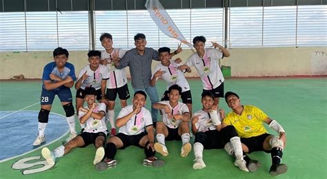 SMA Islam Athirah Bukit Baruga Juara Tiga Di Turnamen Futsal Al Azhar