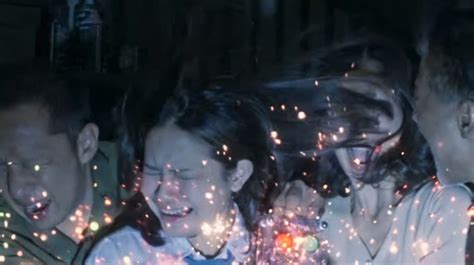 Film Kembang Api Tayang Di Netflix Sutradara Ungkap Harapannya