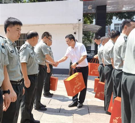 畅叙军民鱼水情，共谱双拥新篇章！诸暨市领导开展“八一”慰问澎湃号·政务澎湃新闻 The Paper