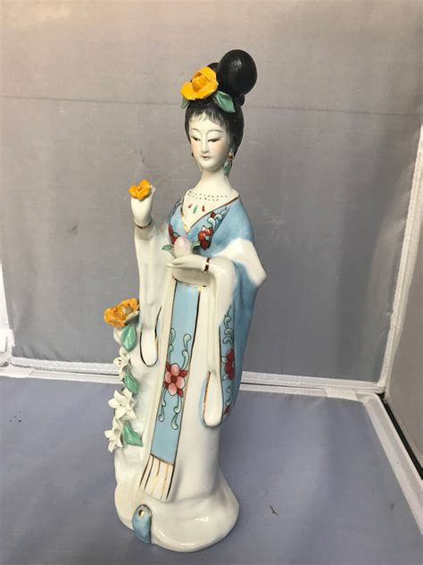 Vintage Beautiful Porcelain Gisha Girl Figurine Etsy