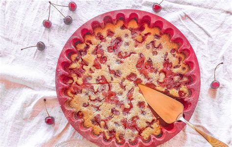 3 Combinatii Delicioase De Clafoutis Cu Fructe De Primavara Andreea Raicu