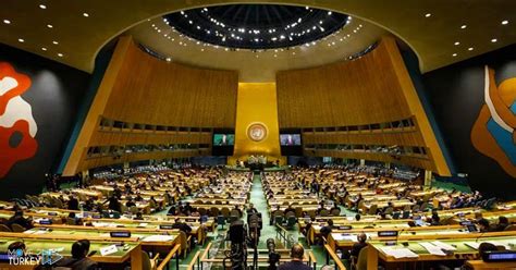 بعد قرار أممي يدين انتهاكات طهران لحقوق الإنسان السلطات الإيرانية