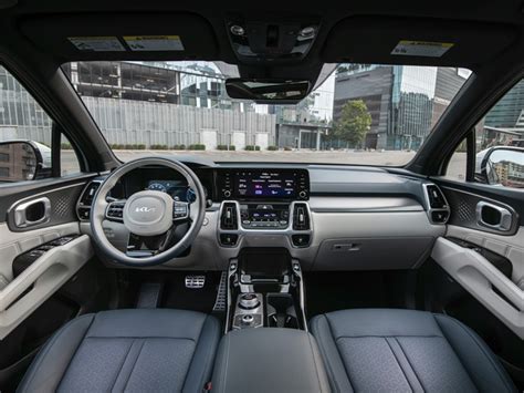 Kia Sorento Plug In Hybrid Specs Prices MPG Range Reviews Photos Cars