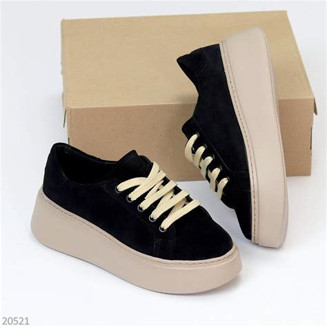 Кеди натуральна замша — ціна 1399 грн у каталозі Кеди Купити жіночі речі за доступною ціною на