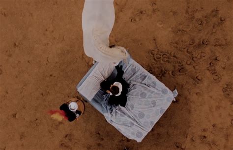 La Feria De Los Sueños Así Es El Spot De La Feria De Otoño Aplausos Es