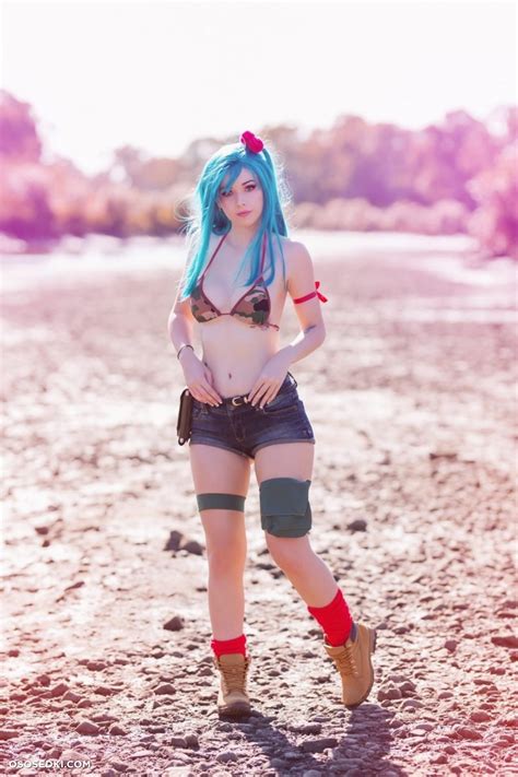 Aḿу Тḩuńdеrоlṫ Dragon Ball Bulma 14 nackte Fotos von Onlyfans