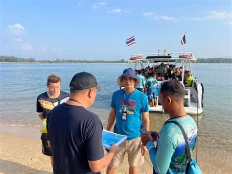 プーケットでツアーガイドをしていたロシア人を逮捕。タイには外国人が就労できない40の職種があります。 タイニュース・クロスボンバー（x