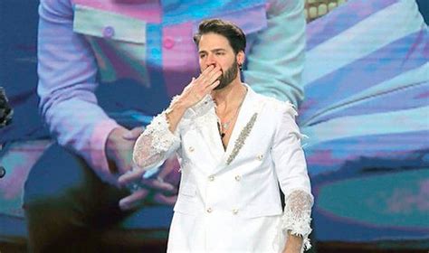 Lo Sucedido Con Nicola Porcella Tv Y Novelas México Everand