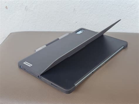 Lenovo Tab P11 Gen 2 Review A Tablet With Keyboard And Stylus Support Great For Light Office