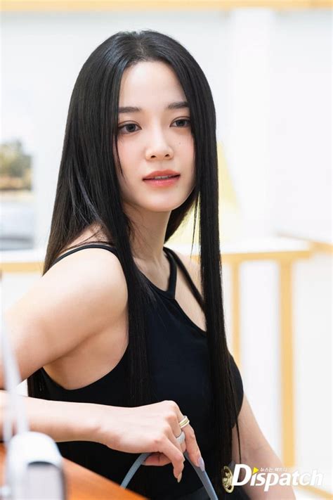 Kim Se Jeong Gấy Sốt Với Hình Mới