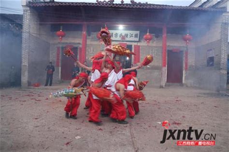 吉安鯉魚燈彩鬧元宵 每日頭條