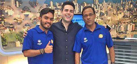 Em Novo Ataque Cnn Brasil Contrata Diretores Que Fizeram A Record
