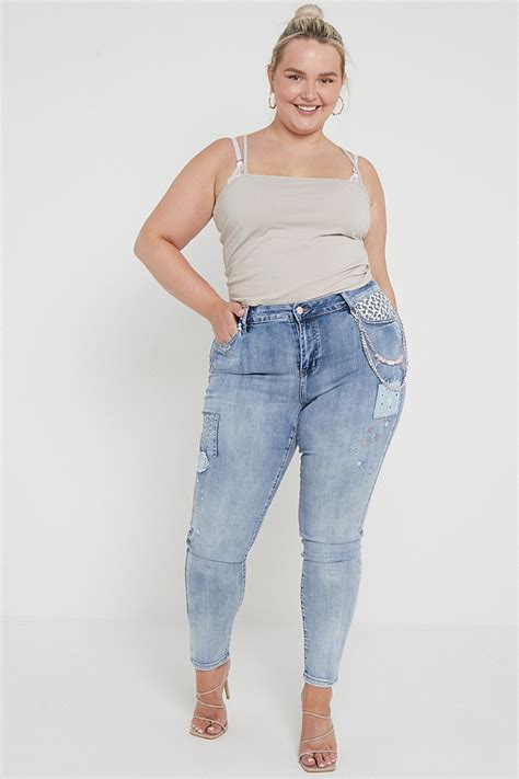 Plus Size Blue Light Wash Skinny Denim Embellished Chain Detail Jeans