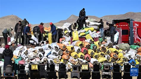 ရှီးဇန့် တိဘက် တင့်ရိဘေးသင့် ဒေသပြည်သူများ၏ အခြေခံနေထိုင်မှုဘဝကို အာမခံပေးရန် ကုန်သွယ်ရေးဝန်က