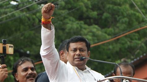 If Trinamool Workers Attack You Hit Back Bengal Bjp Chief To Party