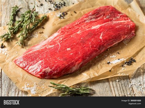 Raw Grass Fed Flank Image And Photo Free Trial Bigstock