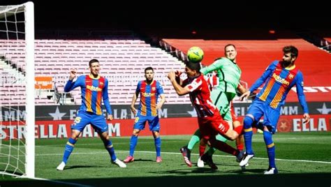 Laliga Tantalisingly Poised Title Race Handball Rule And Other