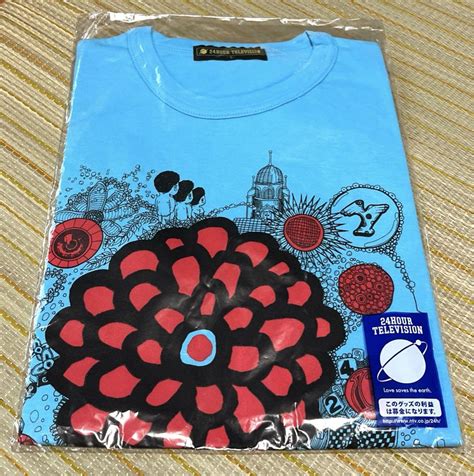 日本テレビ草間彌生×大野智嵐デザインチャリtシャツ水色sサイズ メルカリ