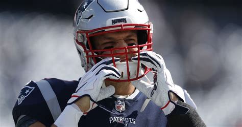 Week 4 Patriots Vs Dolphins Rob Gronkowski Leaves Game With Ankle