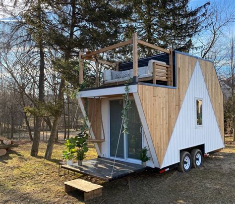 This 16 Foot Tiny House Has A Rooftop Sitting Area