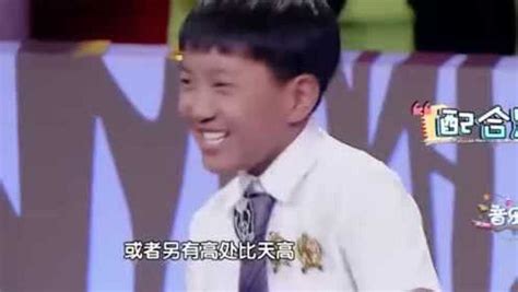 谭维维杨钰莹同台k歌，唱功孰高孰低，这个细节显“猫腻”腾讯视频
