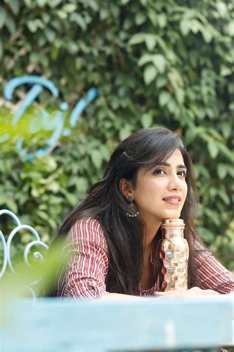 Roposo Live Streamer Tanvee Kishore Shares Her Journey As A Content