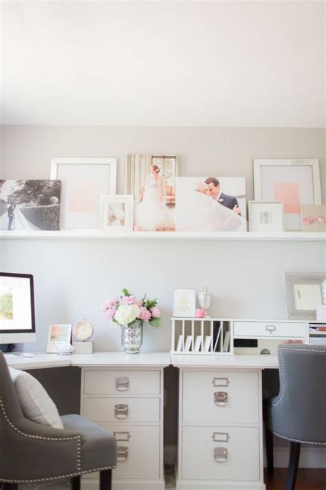 34 Cool Ways To Use Picture Ledges For Home Décor Digsdigs