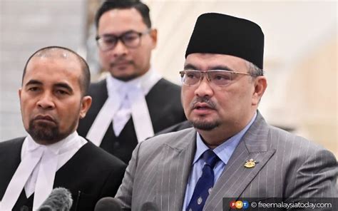 Kelantan Govt To Seek Audience With Sultan Over Apex Court Ruling