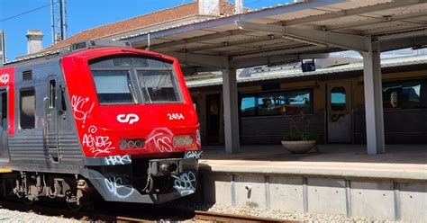 Circulação De Comboios Normalizada Na Linha Do Norte Após Atropelamento